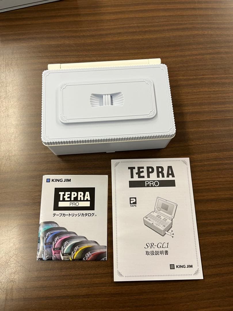 「テプラ」PRO SR-GL1 すぐ使えるテープ付き（9mm白） - メルカリ