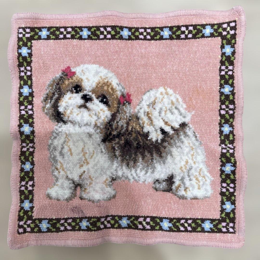 GuGuWorld シーズー犬刺繍ハンカチ - メルカリ