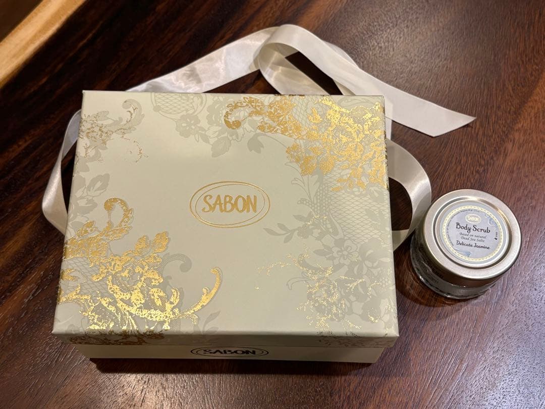 サボン SABON ボディスクラブ デリケートジャスミン 60g 箱つき - メルカリ