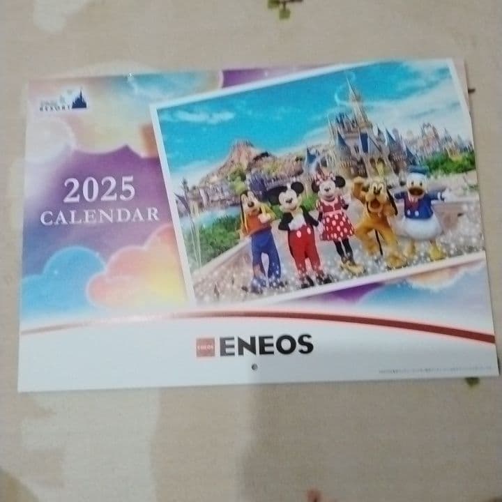 ENEOS 2025年カレンダー ディズニー - メルカリ