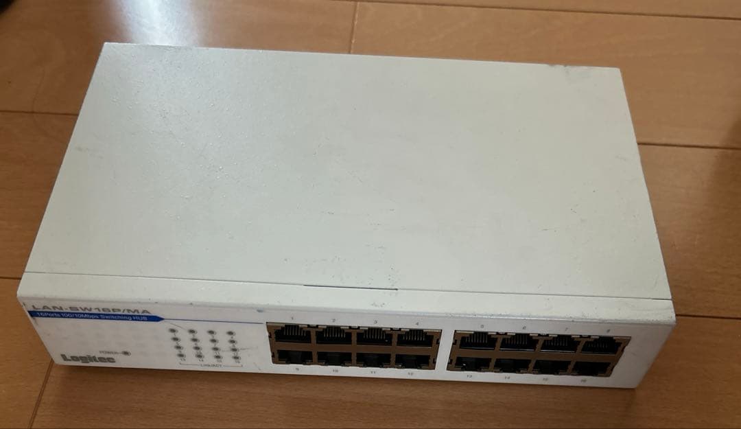 ロジテックLAN-SW16P/MAスイッチングハブ光ポート有線LANルーターPC - メルカリ