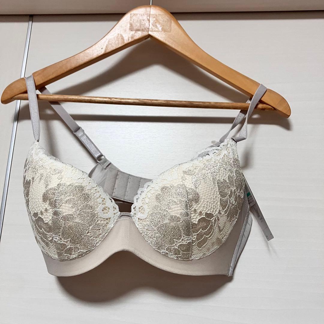 新品 ワコールWacoal Date シンクロブラ Mサイズ 79〜87 - メルカリ