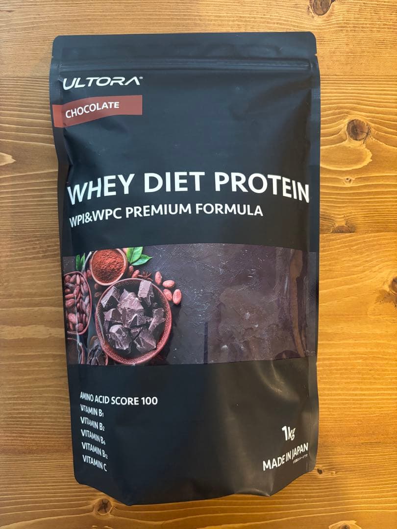 ULTORA WHEY DIET PROTEIN チョコレート 1kg - メルカリ