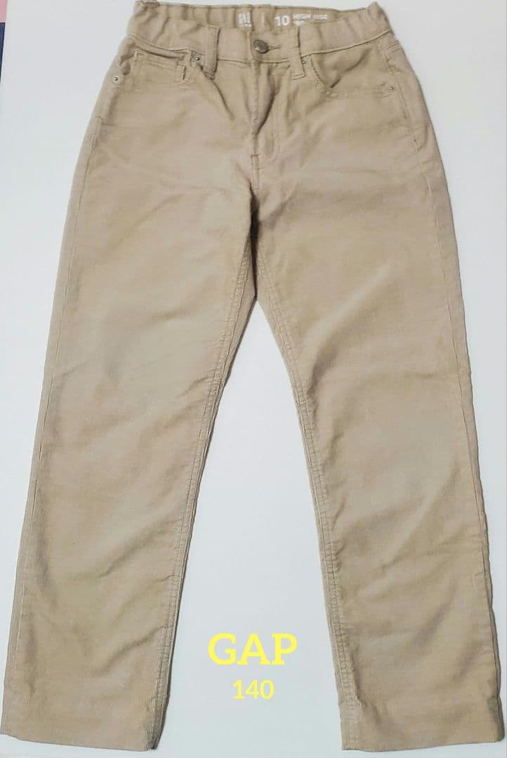 GAP 140cm ベージュのパンツ 後ろポケット付き - メルカリ