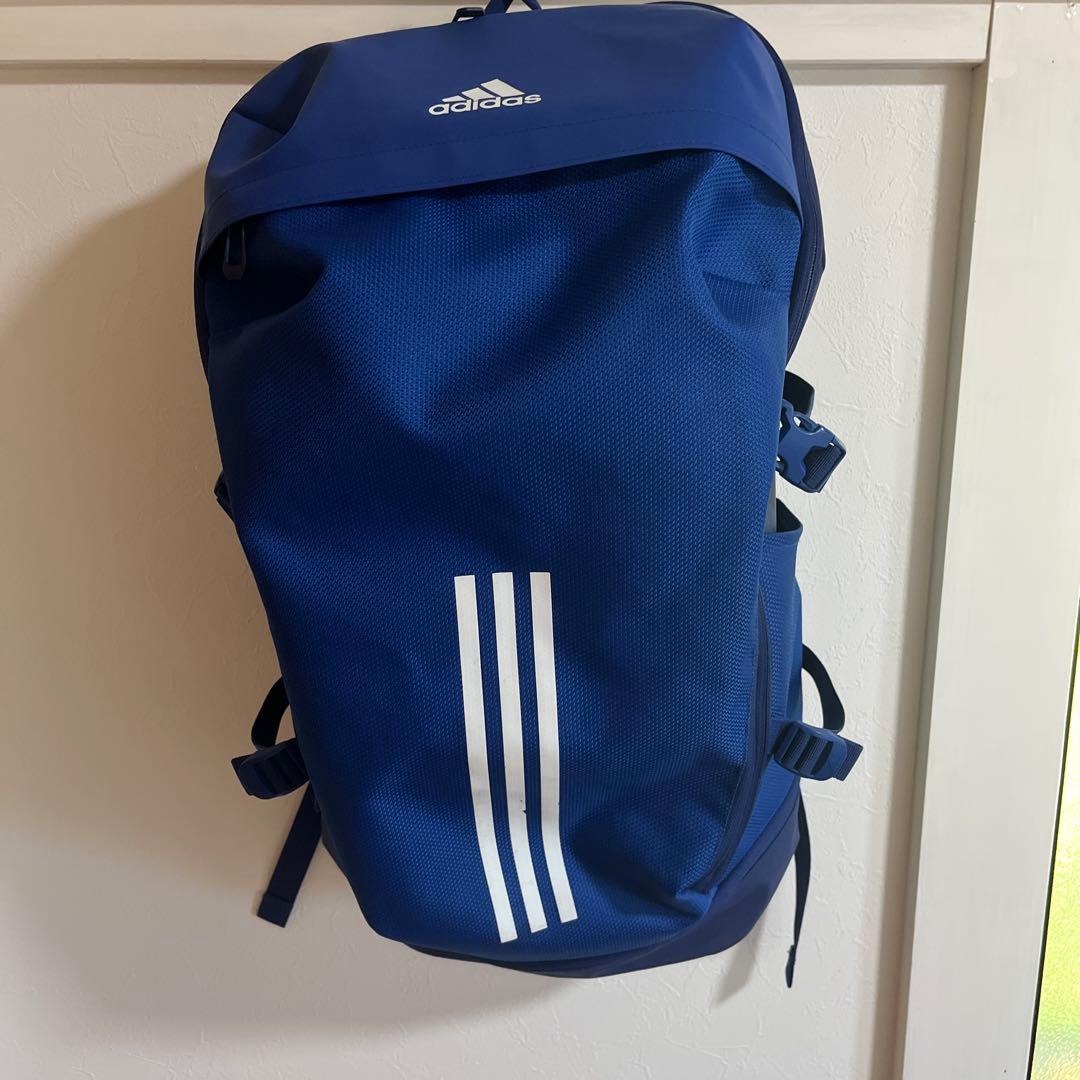 adidas バックパック 40L - メルカリ