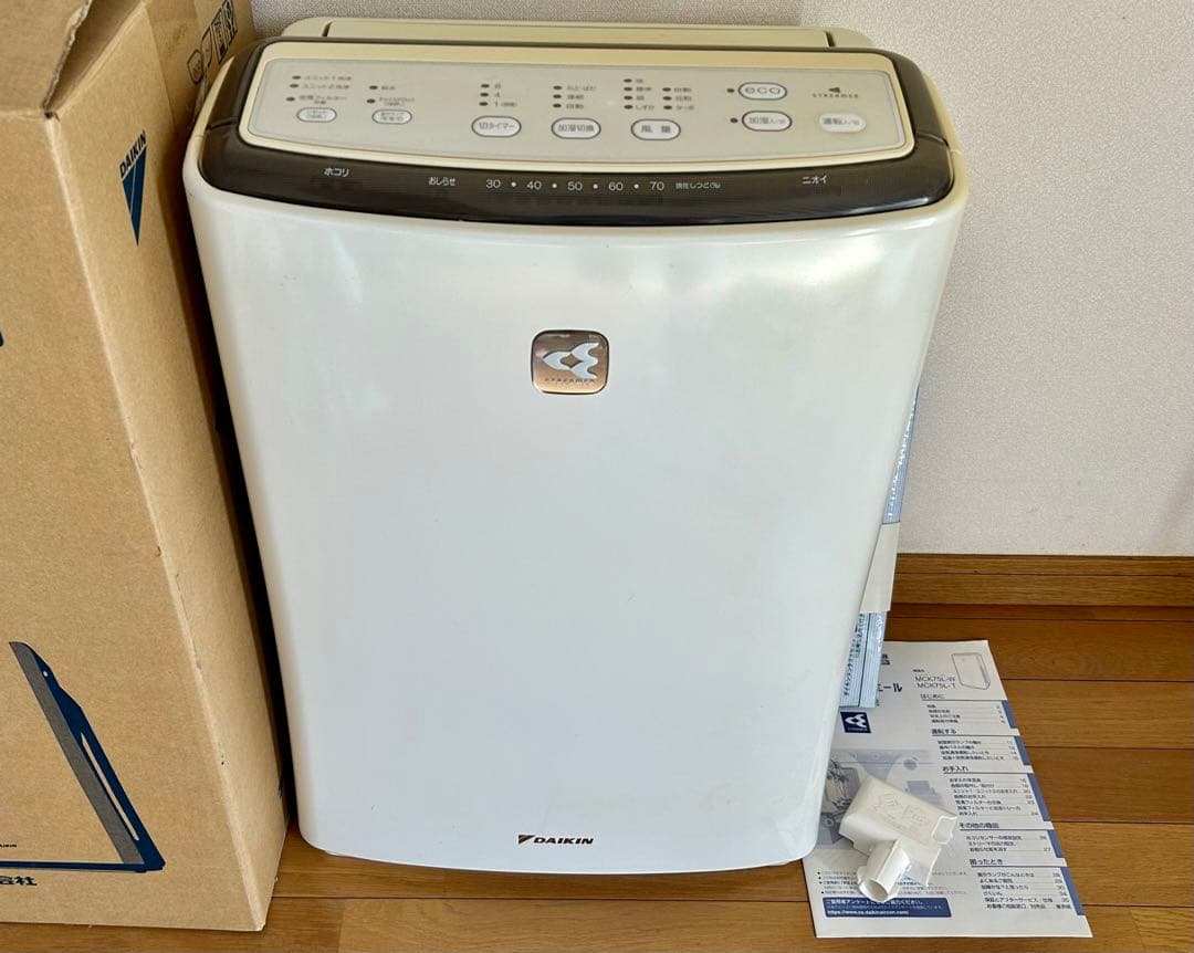 リコール対応済！ダイキン 加湿空気清浄 DAIKIN MCK75L-W - メルカリ
