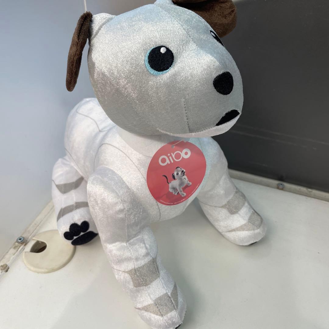 aibo SLぬいぐるみシャイニーベルベットver かしこい水色 by メルカリ