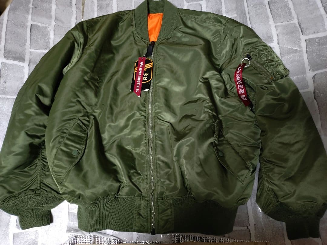 【激レア】【新品未使用】【希少5Lサイズ】【人気ブラック】【アルファ】【MA-1 - メルカリ