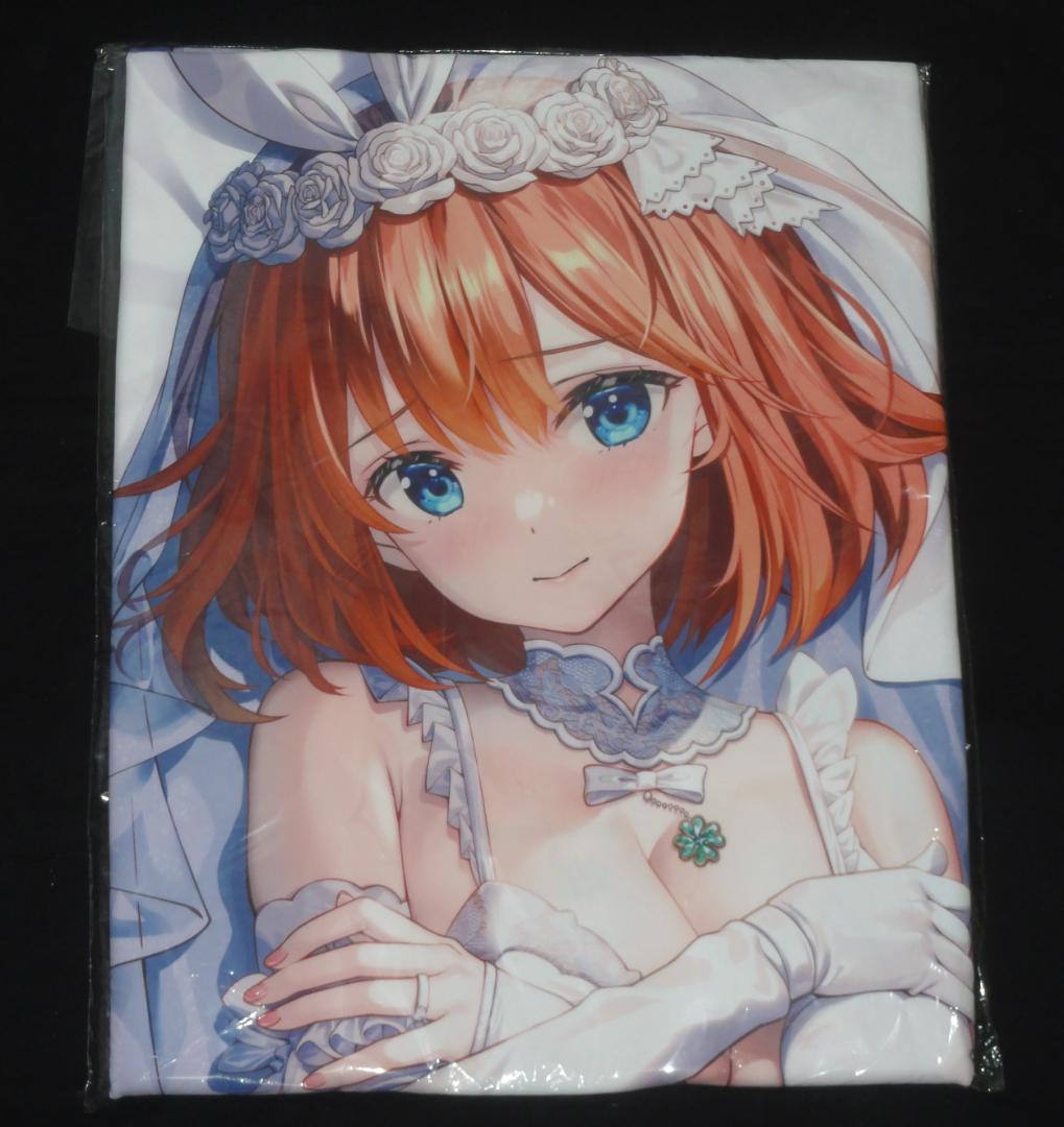 中野四葉 抱き枕カバー ESSENTIA 五等分の花嫁 藤真拓哉 Yan-Yam by メルカリ