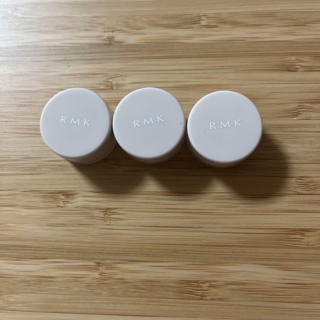 RMK ラスティングジェルクリーミーファンデーション 102 3g×3個 - メルカリ