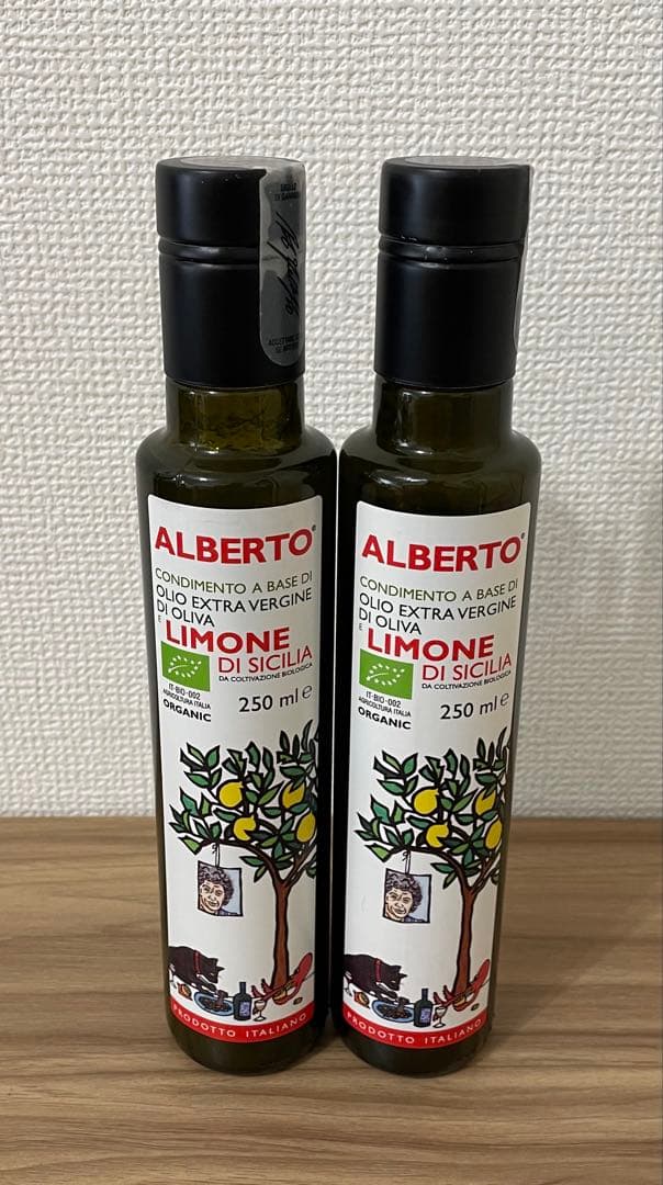 アルベルトさんのEXVオリーブオイル レモン 229g 2本 - メルカリ