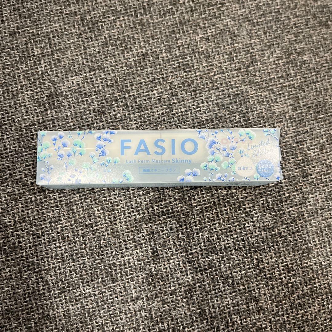 FASIO まつパ級 フィルム マスカラ（極細） 101 あどけなブルー - メルカリ