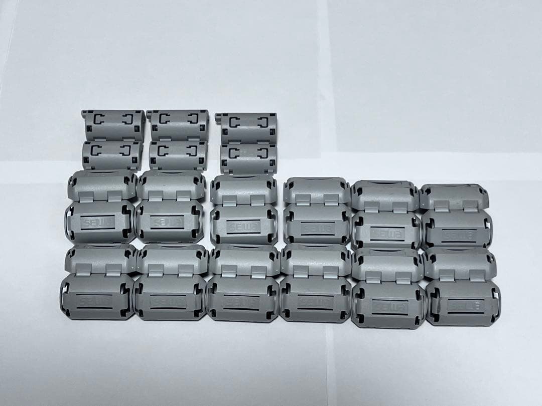 フェライトコア SEIWA E04SR241336A E04SR200932 - メルカリ