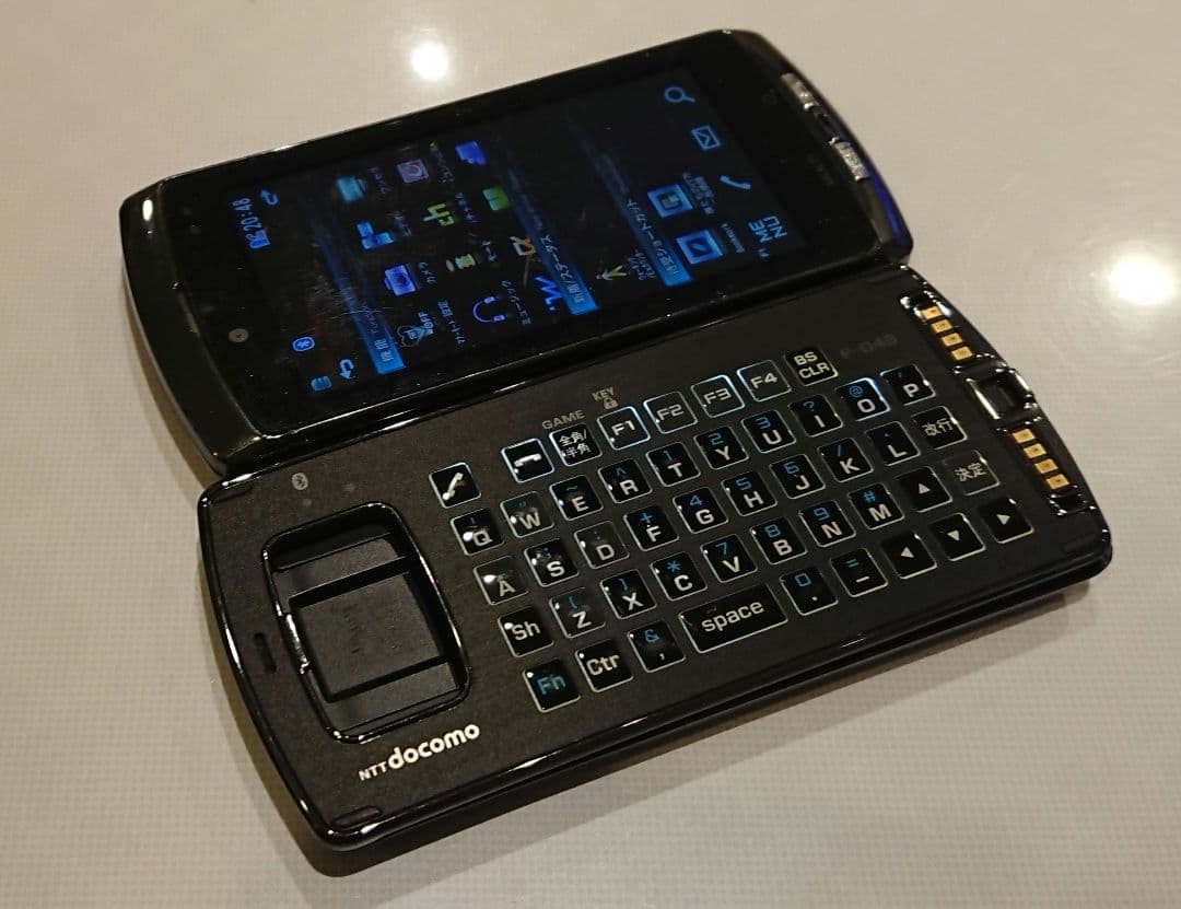 レア ドコモ docomo F-04B BLACK ブラック ガラケ 通信確認済 - メルカリ