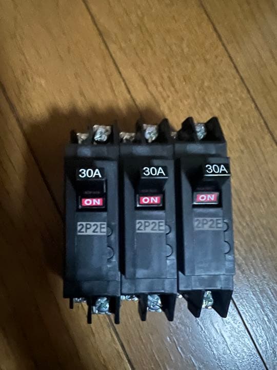 日東工業 NX52A 50AF 2P2E 30A ブレーカー 3個セット - メルカリ