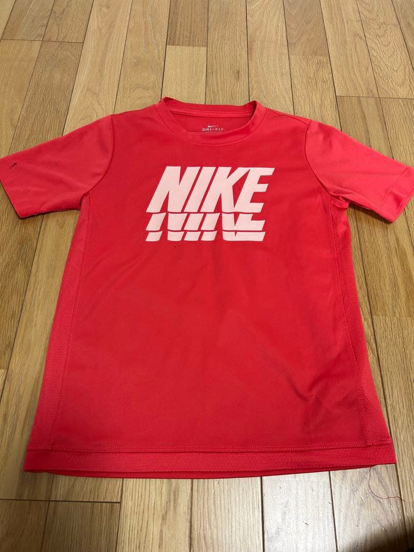 NIKE Tシャツ 140cm - メルカリ