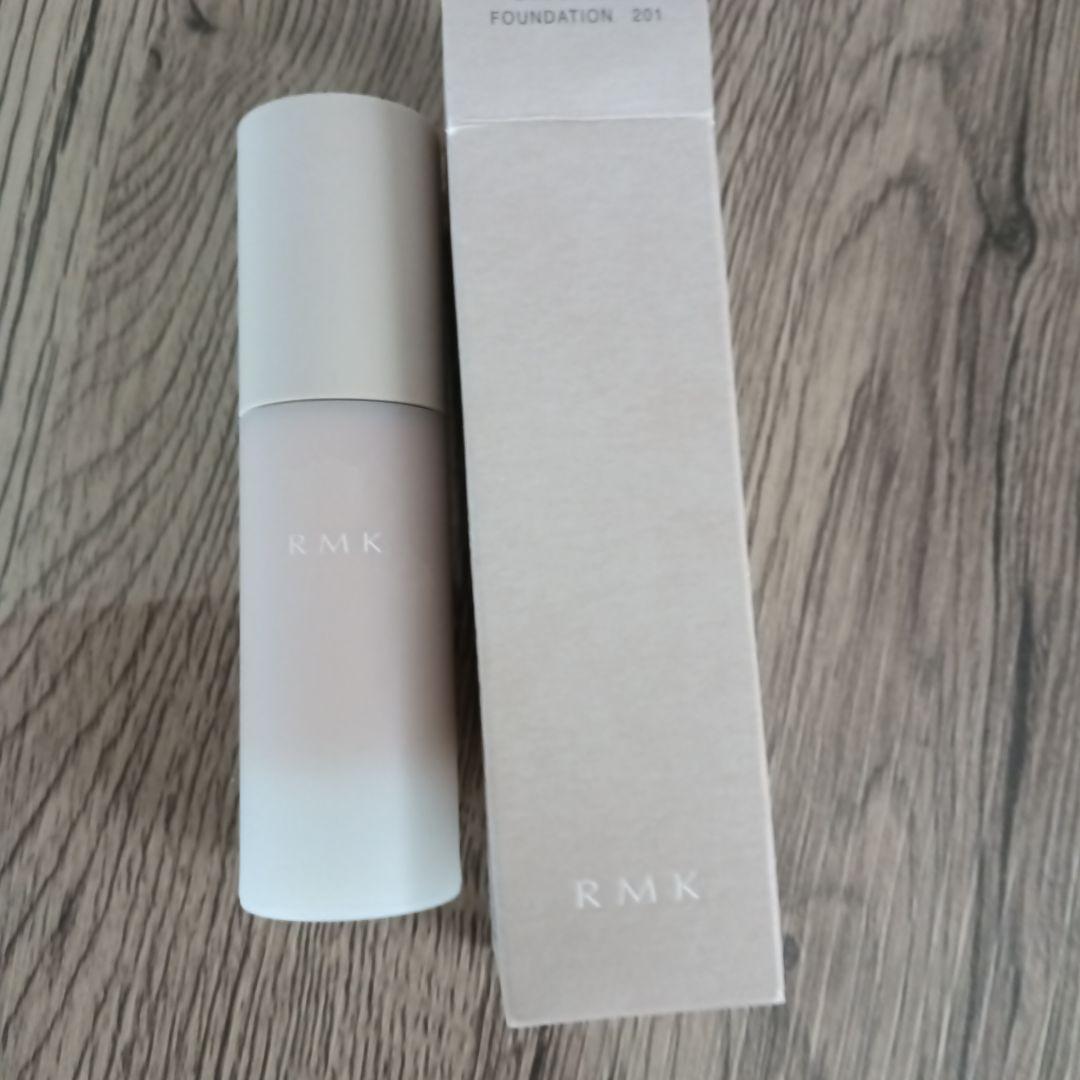 RMK ジェルクリーミーファンデーション201 - メルカリ