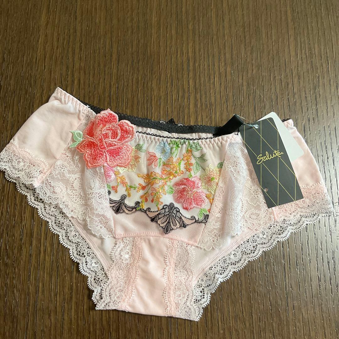 ワコール WACOAL サルートsalute Mサイズ PTJ593 - メルカリ