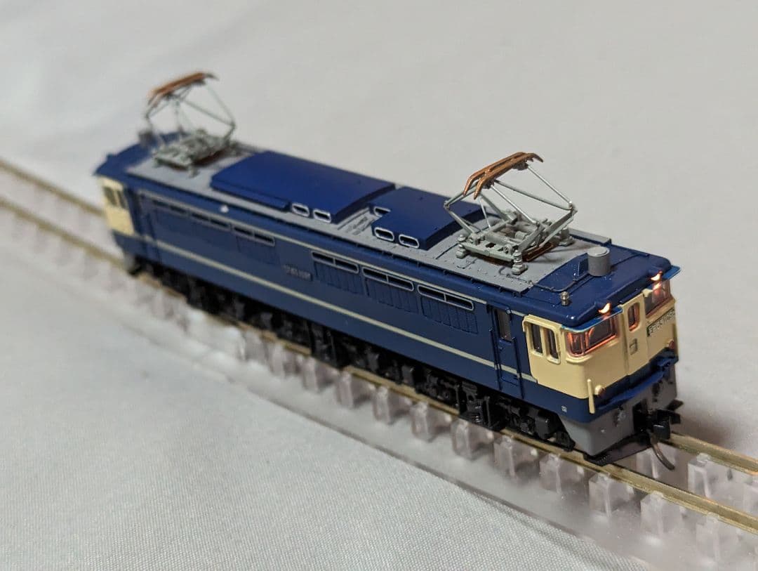 カトー N 3011－2 EF65 1000 電気機関車JR仕様 - メルカリ