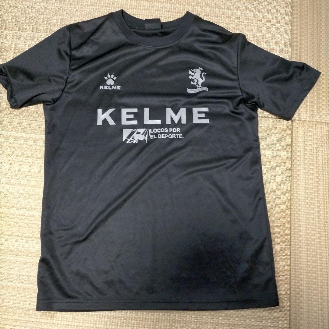 KELME 黒 Tシャツ ロゴ入り - メルカリ