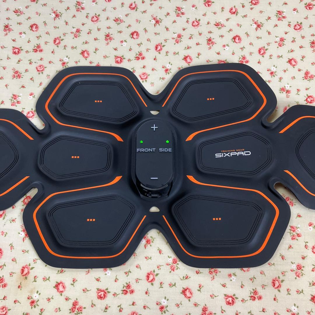 SIXPAD EMS腹筋トレーニングパッド ジャンク品？ - メルカリ