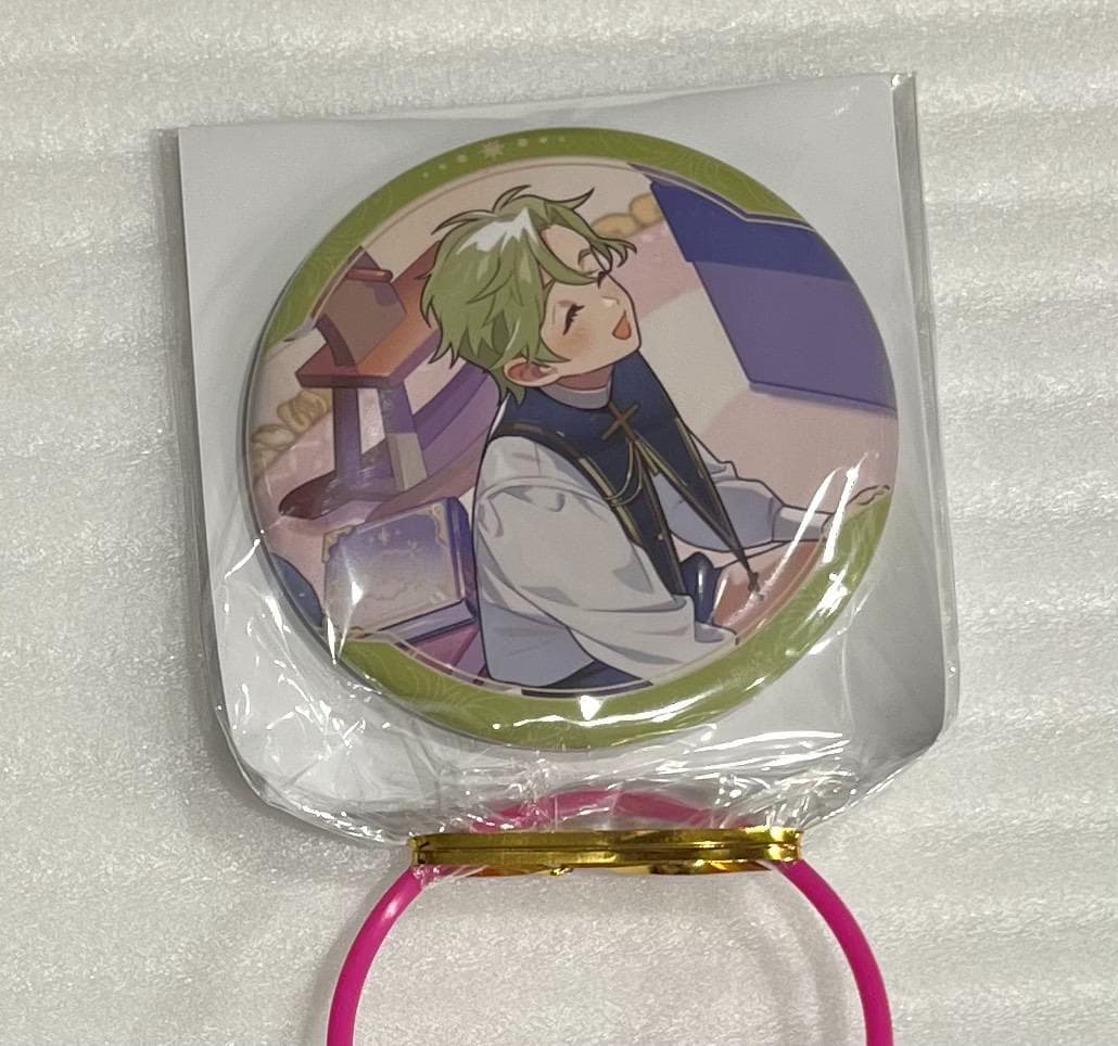 NU:カーニバル GiGO限定 オリビン 缶バッジ AGF 池袋 - メルカリ