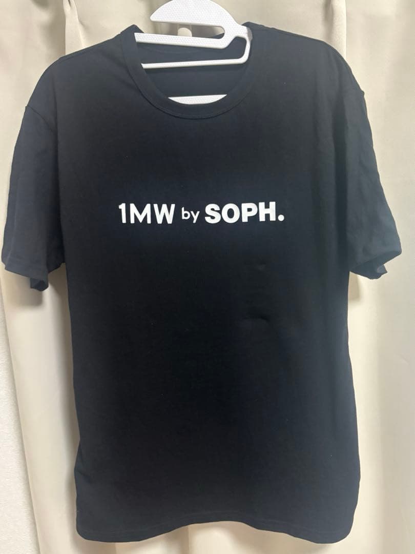 GU ジーユー 1MW by SOPH. ソフ コラボ クルーネックTシャツ - メルカリ