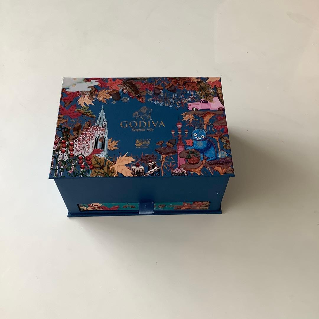 GODIVA 50周年ギフトボックス - メルカリ