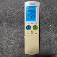 シャープ エアコンリモコン (型番 A942JB) 動作保証 2514 - メルカリ